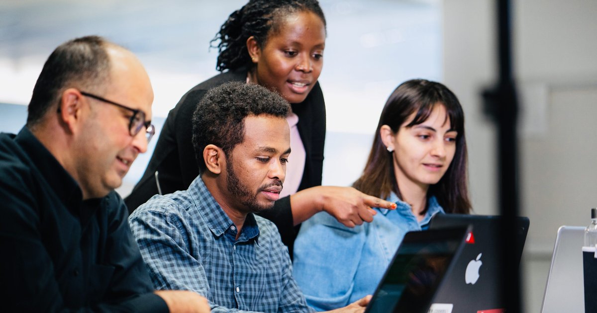 IT Trainer at Powercoders - UBS Helpetica